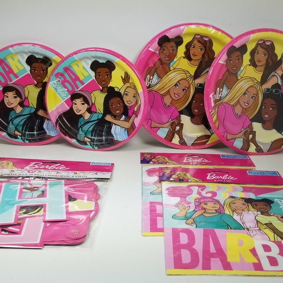Barbie | Party Supplies | Barbie Party Set For 6 Includes Small And ...